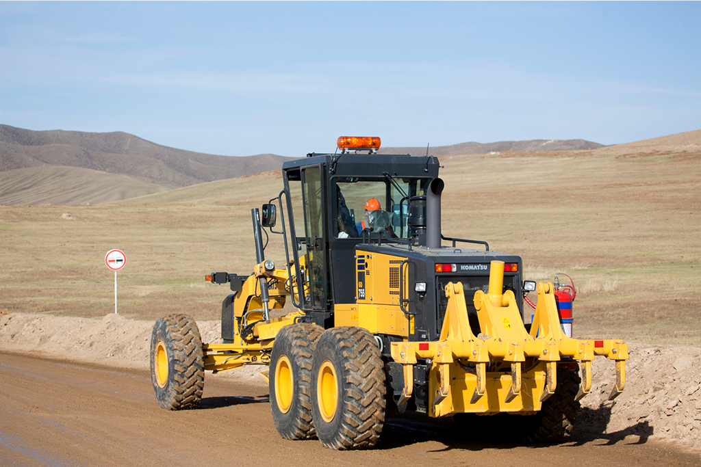 Komatsu GD755-5 Specs | Transwest